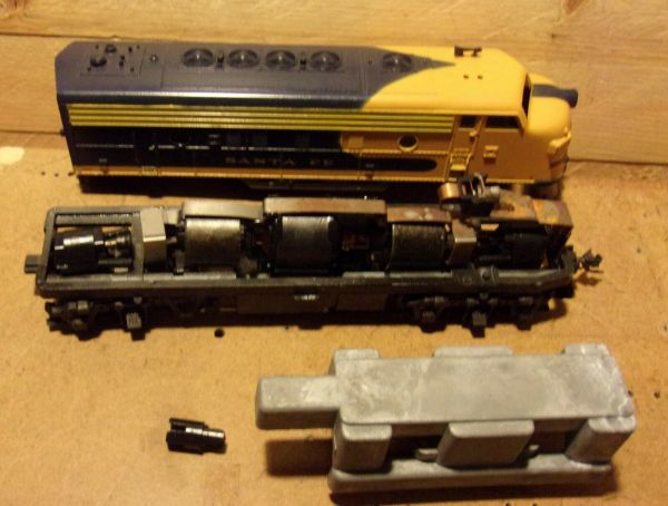 Athearn HO Gauge Operating Santa Fe Diesel Engine | #67523653