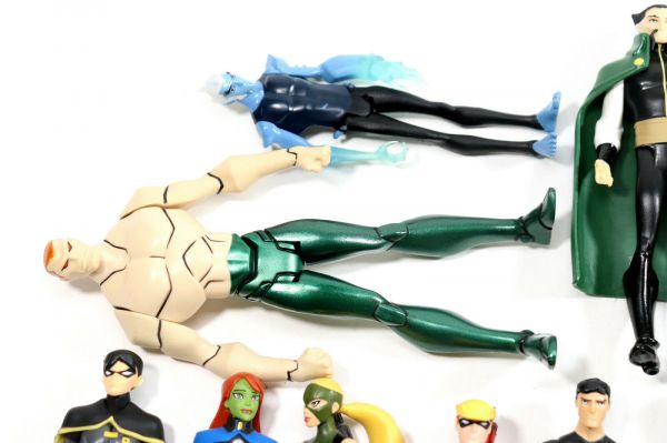 DC Universe Young Justice 4 " Loose W/ Collect & Connect HALL OF ...