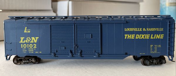 HO SCALE 50’ ATHEARNN BOXCAR L&N RD 10102. | #67702028
