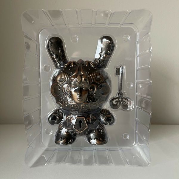 Kidrobot It’s A Fad 8 Inch Dunny | #67904333