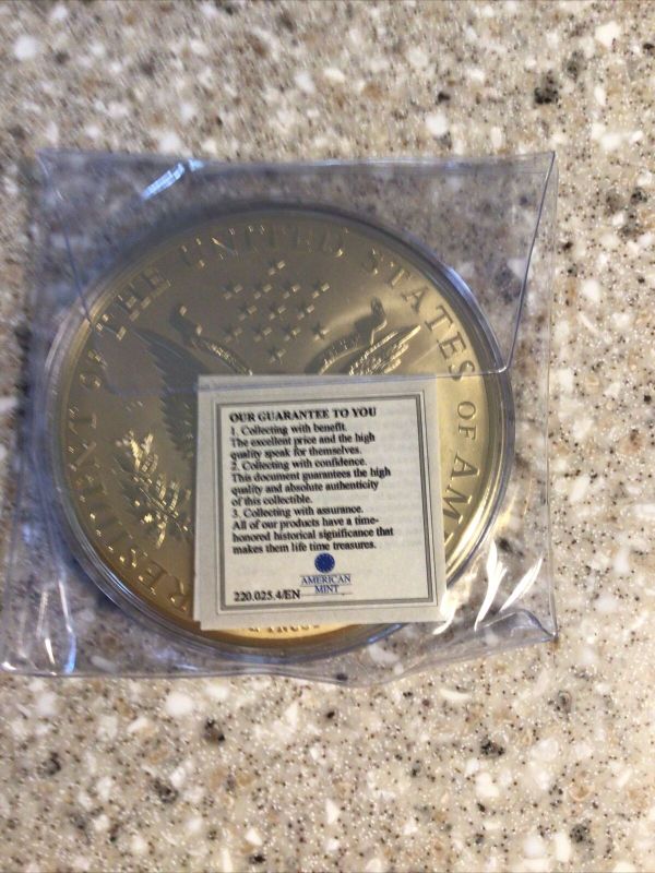 President Donald Trump Commemorative Coin American 24k Swarovski 100 Mm ...