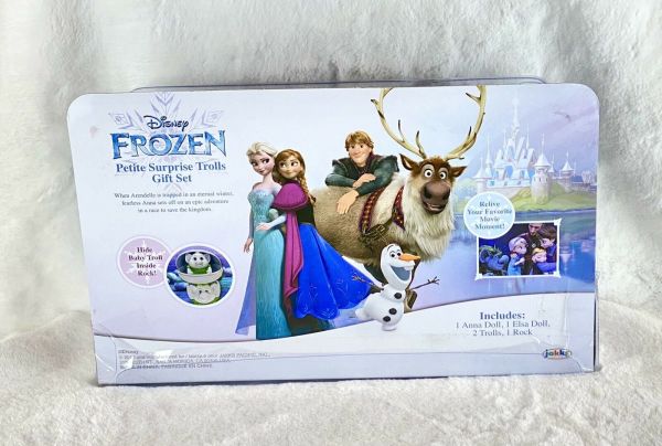 Disney Frozen Petite Anna And Elsa Dolls With Surprise Trolls Gift Set ...