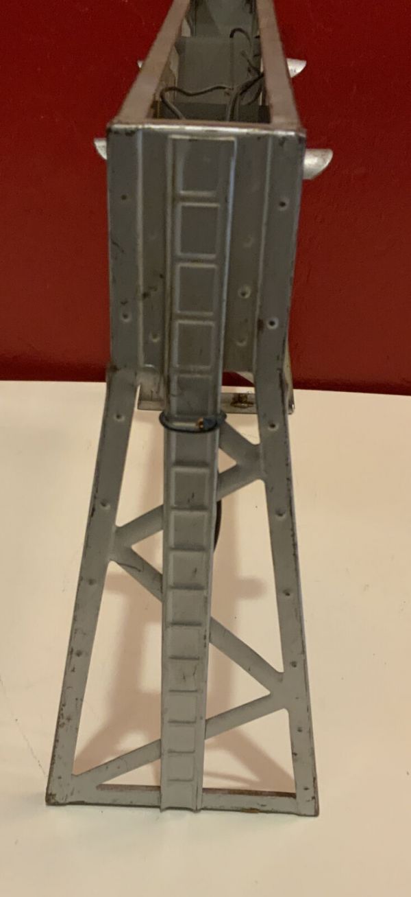 VINTAGE O/S GAUGE Metal Signal LIGHT RAILROAD Multi Track CROSSING ...