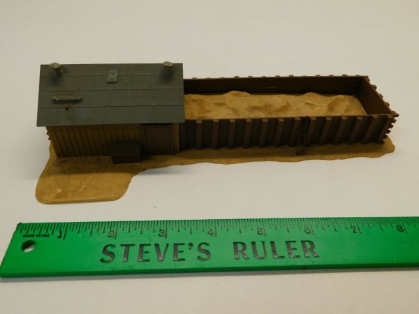 HO Scale - Sand Pit Station Building Structure For Model Train Layout ...