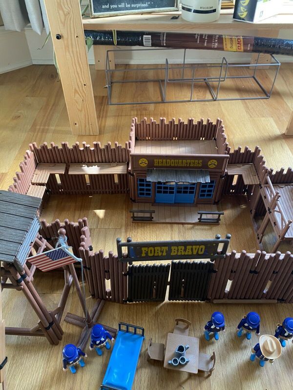 Playmobil Fort Glory 3806 Western Stockade Headquarters - Discontinued ...