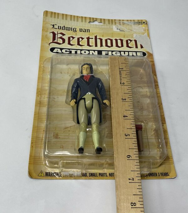 Accoutrements Ludwig Van Beethoven 5 1/4 In Action Figure W/ Stool ...