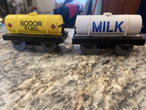 TOMY Milk Tanker And Sodor Fuel Tanker For Thomas Trackmaster | #68573239