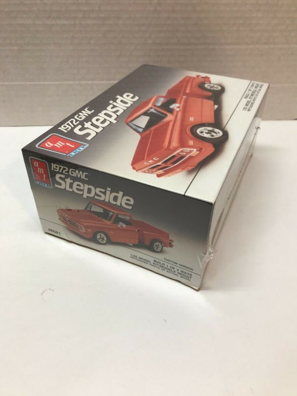 VINTAGE AMT 1/25 SCALE 1972 GMC STEPSIDE PICKUP TRUCK MODEL KIT | #69264115