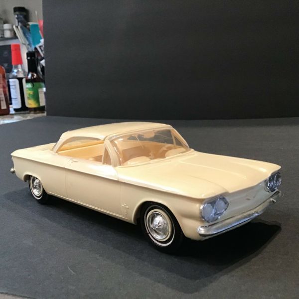 AMT 1961 CHEVY CORVAIR 2DR HARDTOP 1:25 SCALE MODEL CAR KIT VINTAGE ...