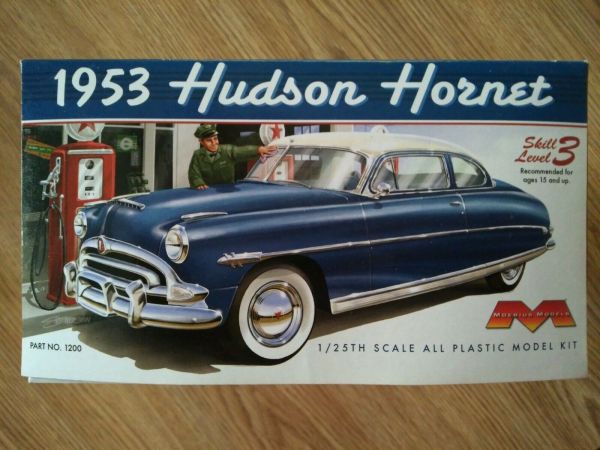 MOEBIUS Models - 1953 - Hudson Hornet - 1;25th Scale - Model Kit ...